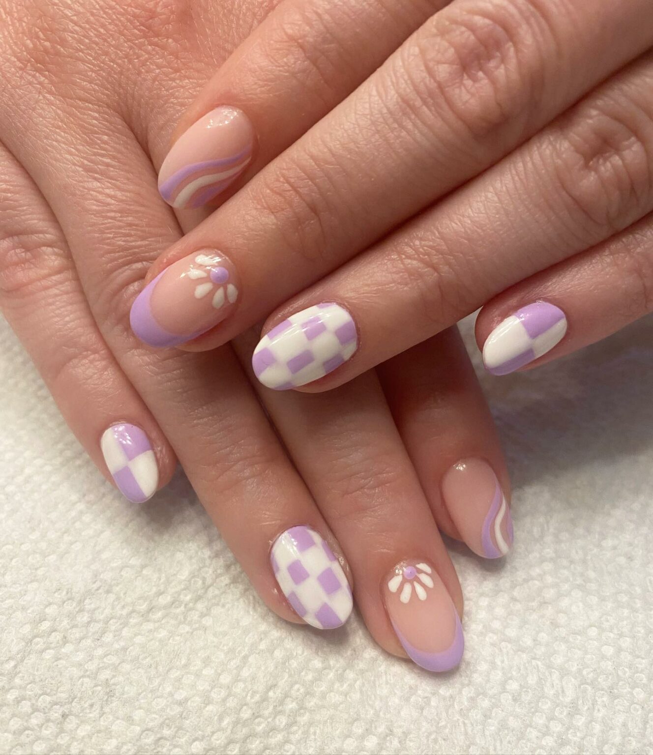 40+ Heavenly Lavender Nail Ideas To Try This Month - Nail Designs Daily