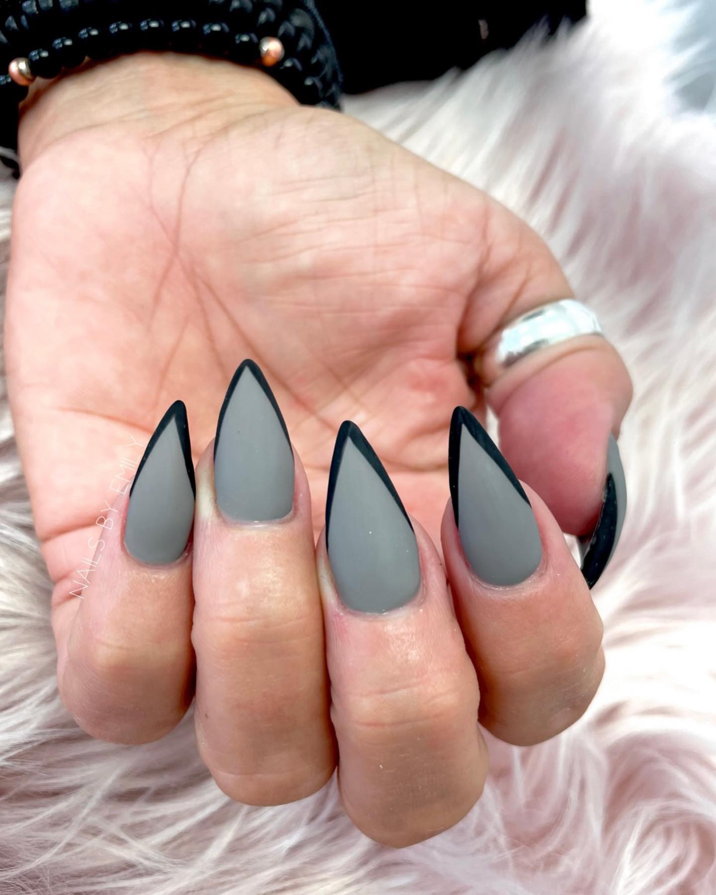 20+ Best Black and Gray Nails To Try in 2024 - Nail Designs Daily